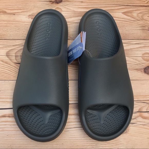 CROCS | Shoes | Crocs Mellow Slide | Poshmark
